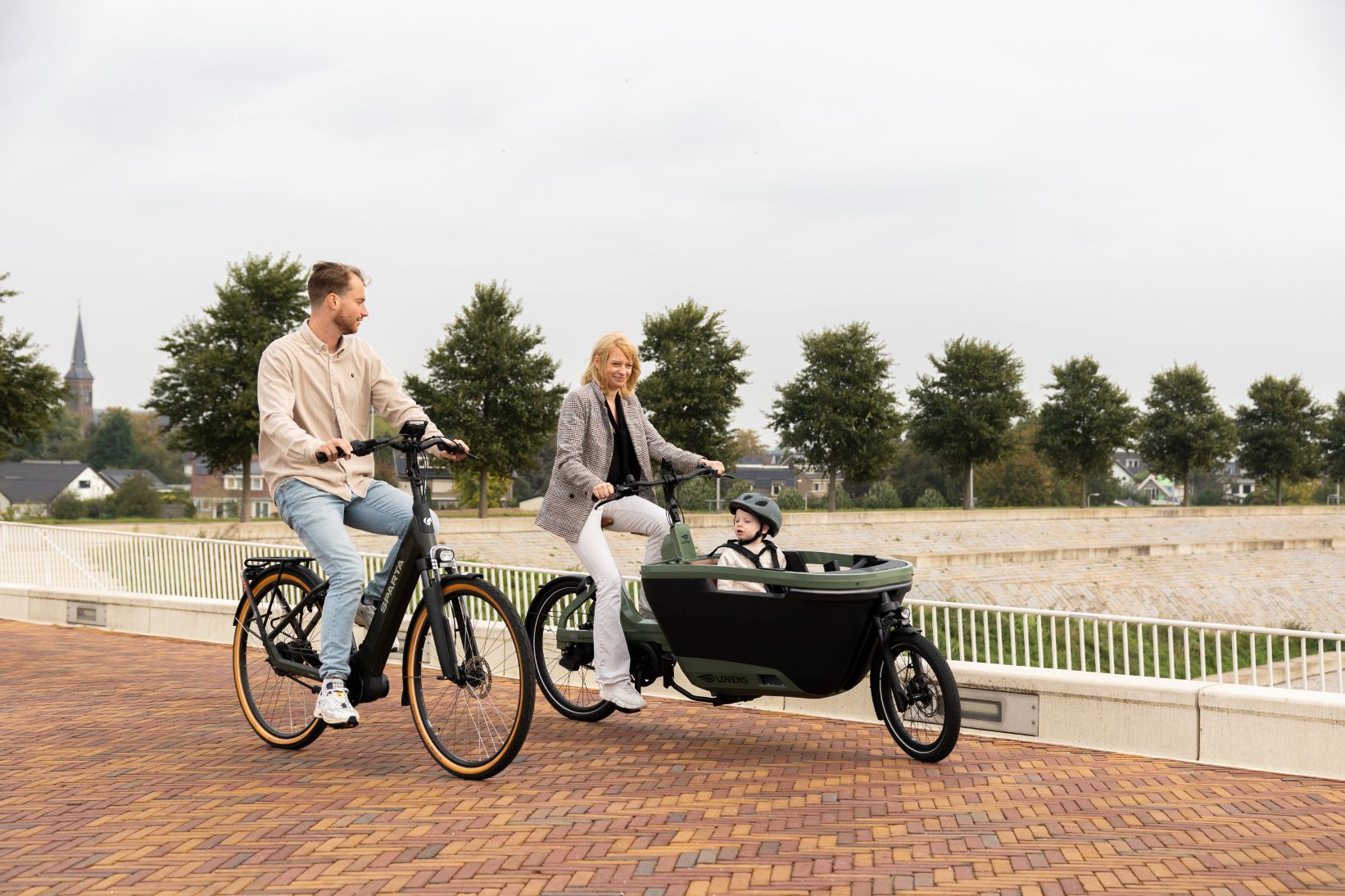 Elektrische bakfietsen kopen? | Brouwer Cargo Store